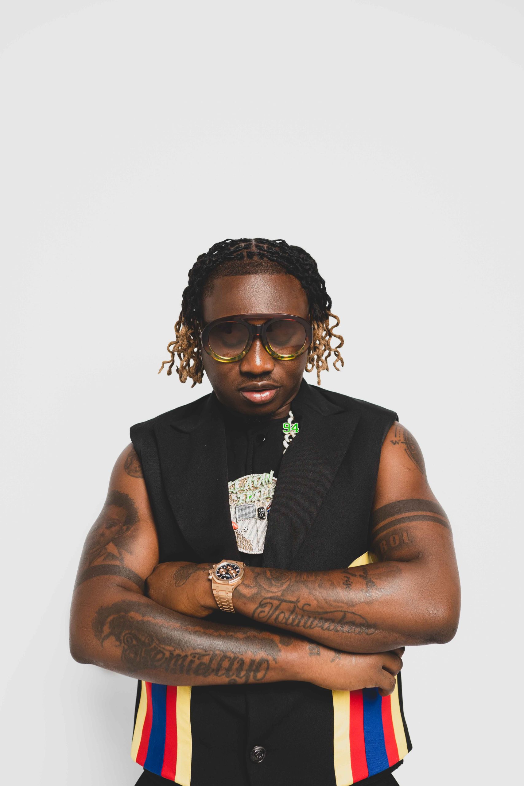 Zlatan ignites fever with ”10 Bottles” single - The Lagos Review