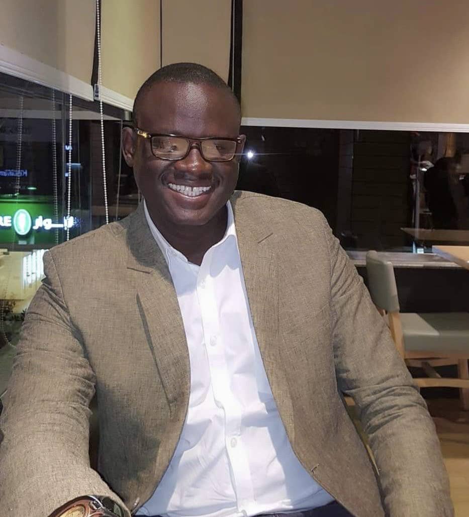 Gabriel Yak wins Quramo Writers Prize 2024 at 8th QFest - The Lagos Review