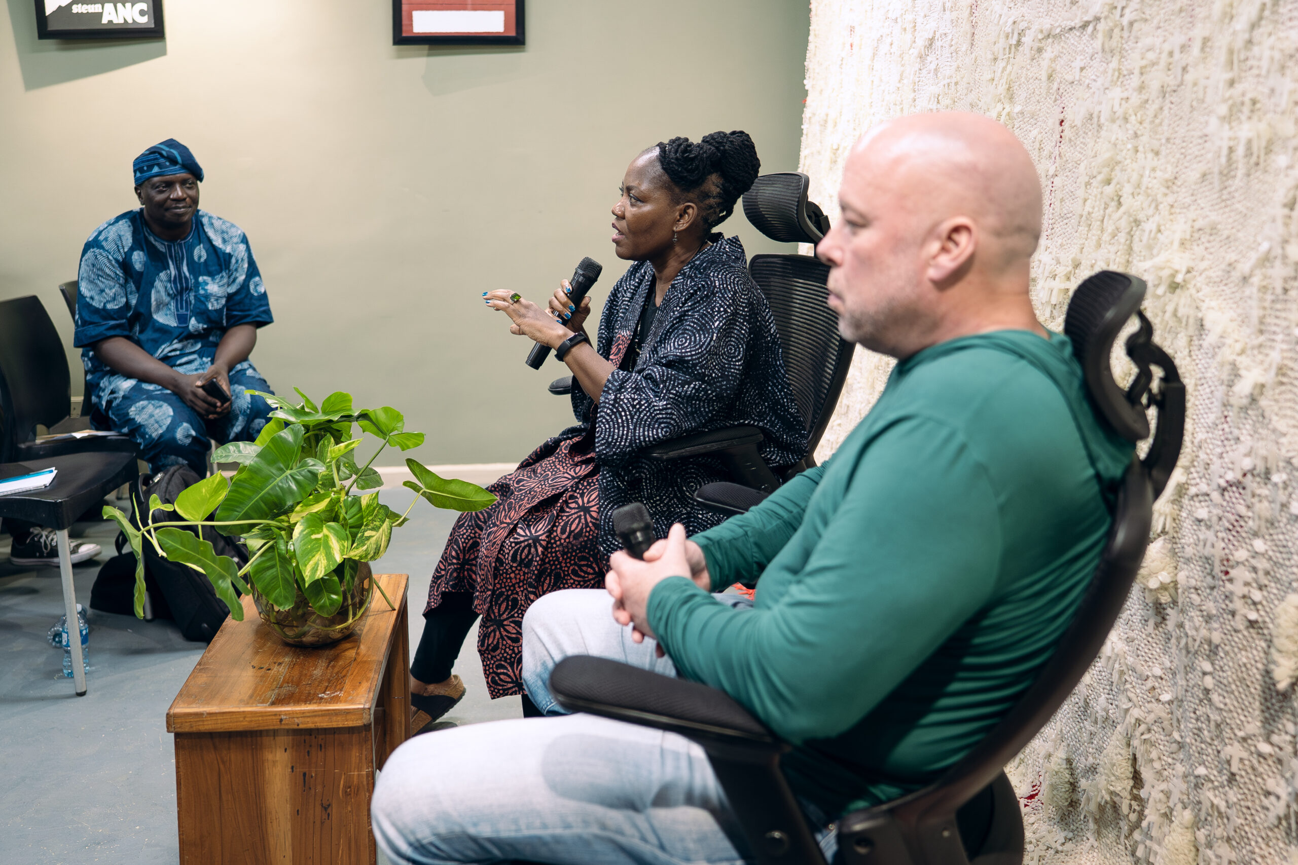 Guernica Magazine ignites Lagos literary scene with evening of words ...