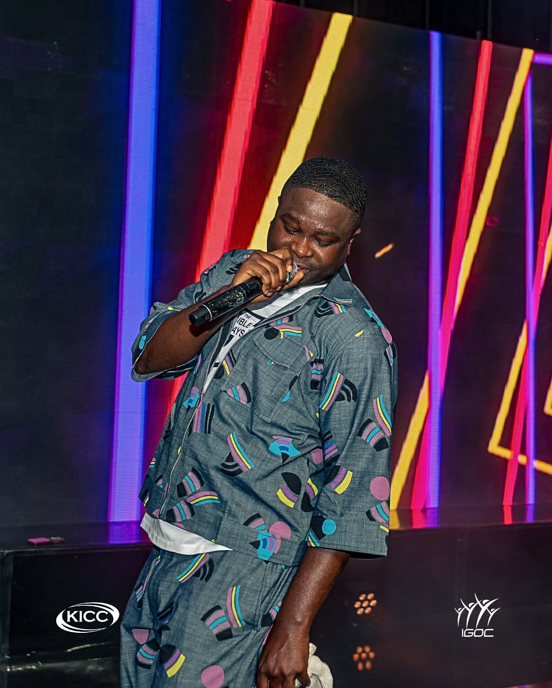 Bidemi Olaoba commits to God with new single “Available” - The Lagos Review