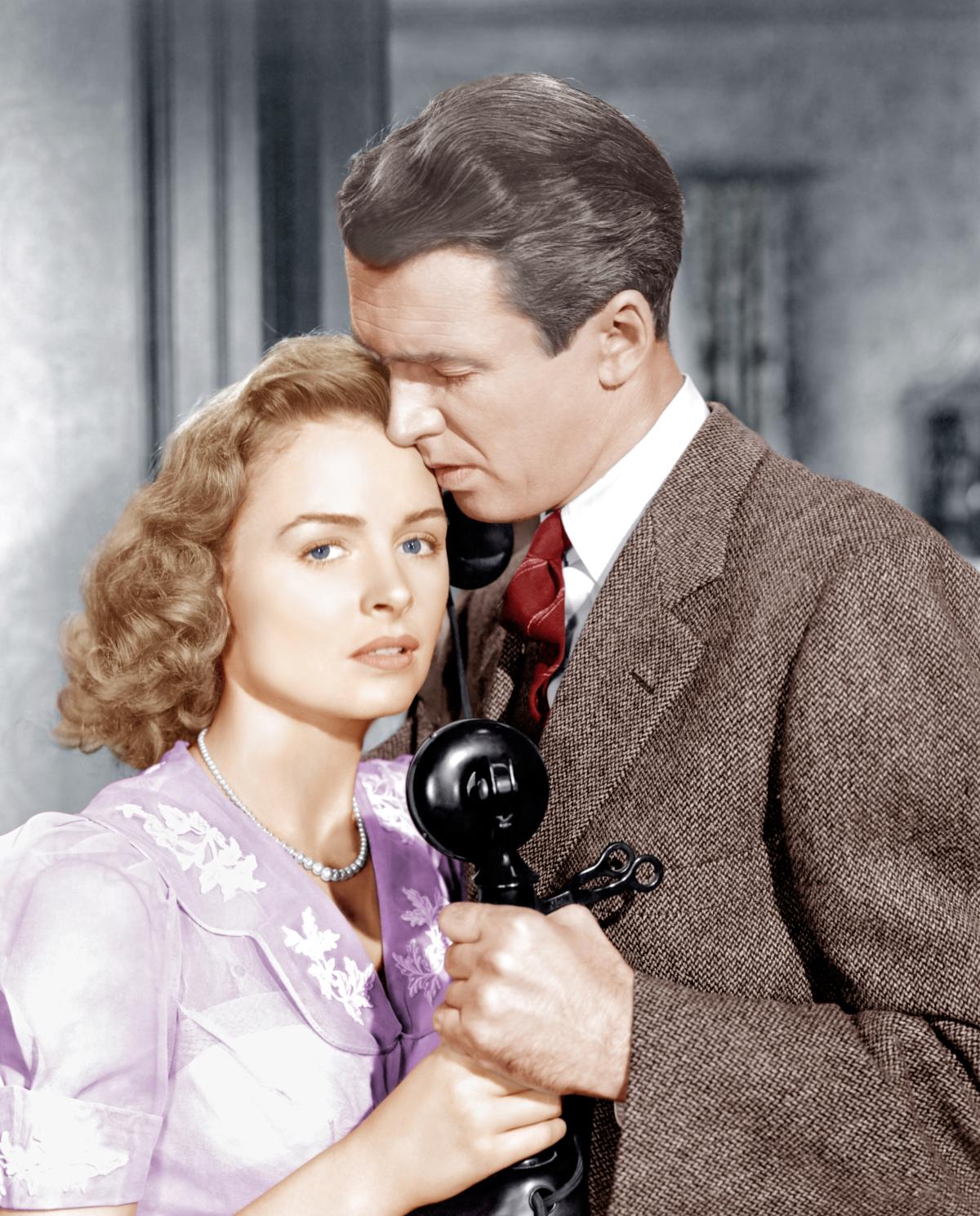 Amazon sparks outrage by cutting “It’s a Wonderful Life” - The Lagos Review
